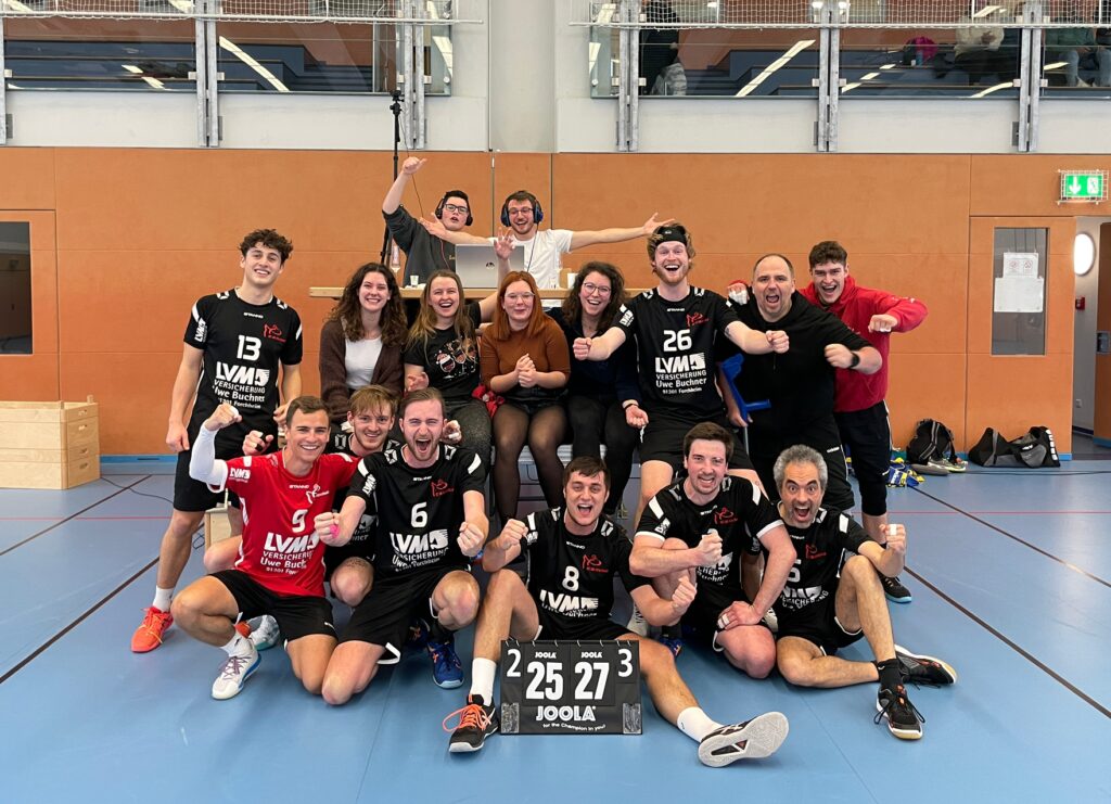 Herren 1 holen „zuhause“ 2 nervenaufreibende Punkte — VC06 Hirschaid bei Bamberg